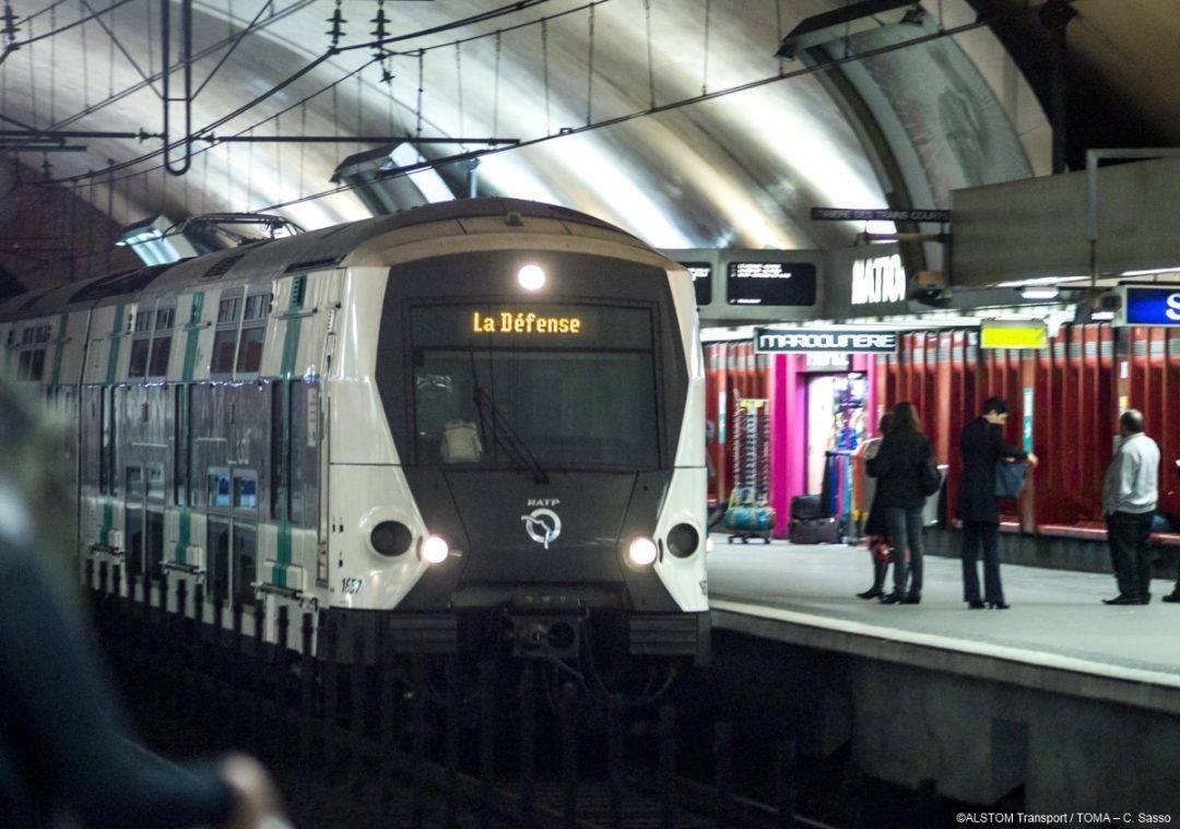 LA LINEA A DELLA RER DI PARIGI - CityRailways
